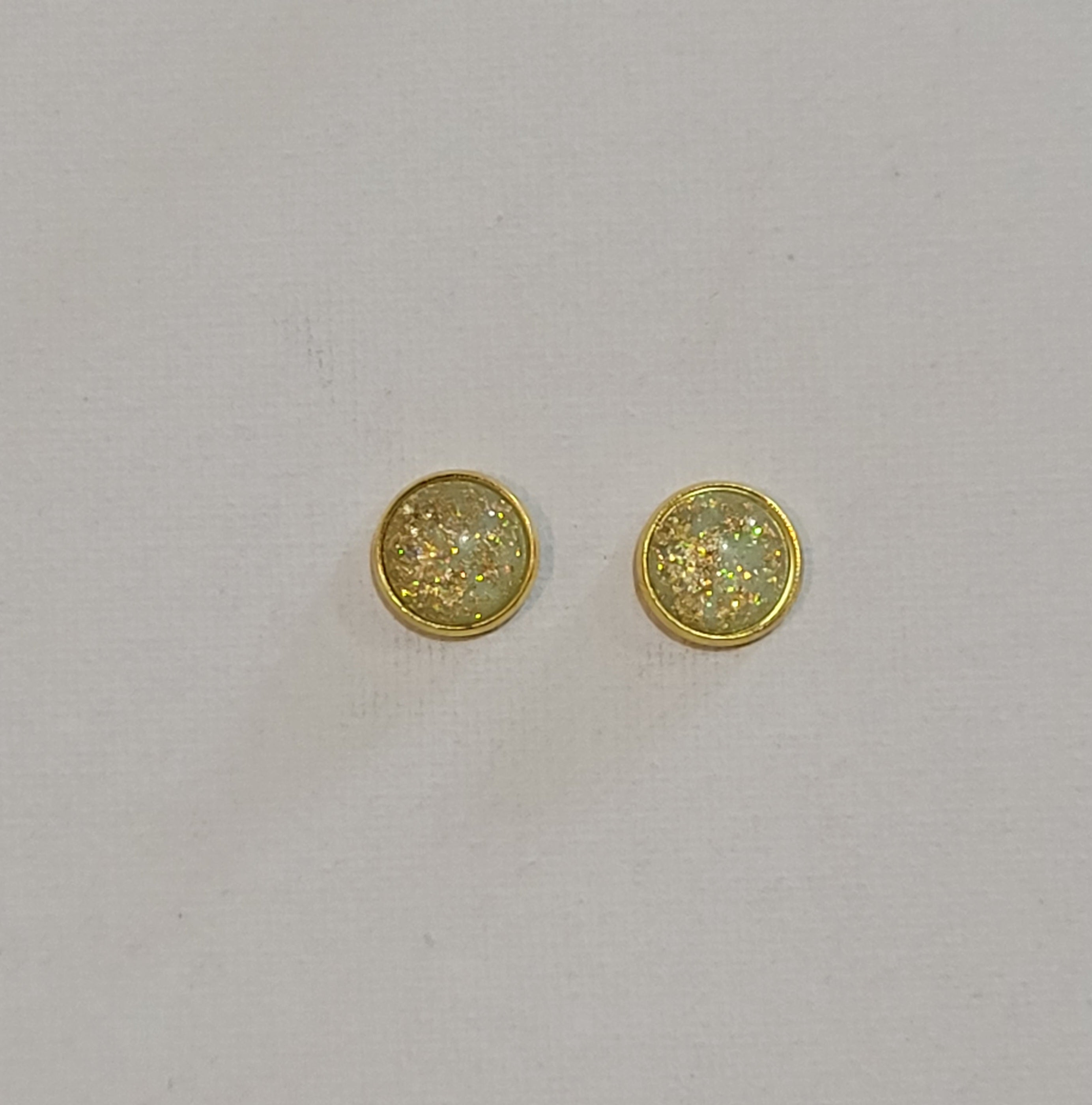 Mint w/gold flakes – Minor Addictions Home